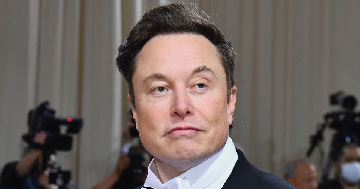 Inspirišu ga neobični mirisi: Ilon Mask lansirao parfem - grazia.rs